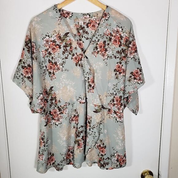 Misia | Tops | Misia Curvy Floral Kimono Sleeve Wrap Peplumblousesizex ...